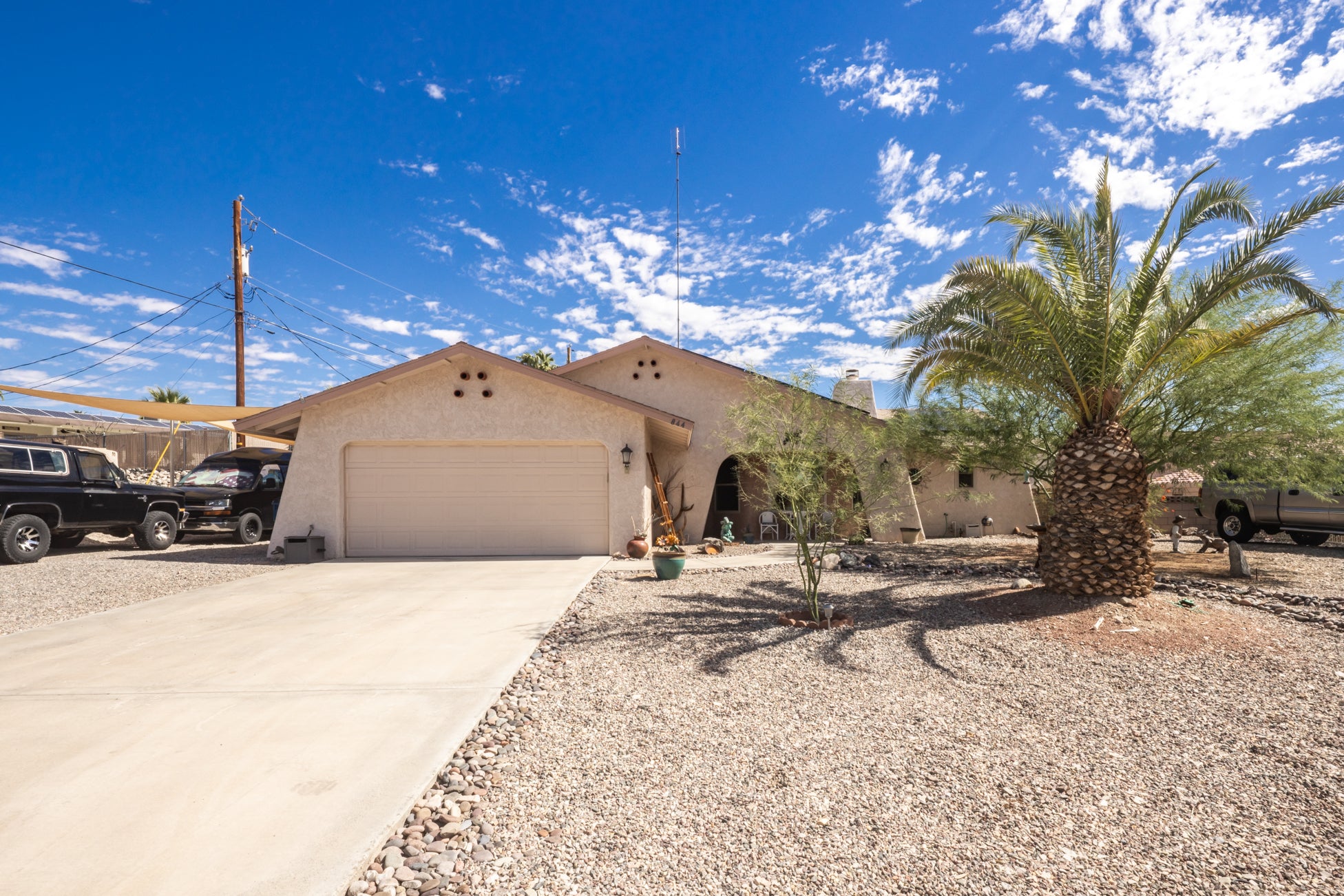 844 PASO DR - Daytime Real Estate Photography – Photography by: Daniel Park